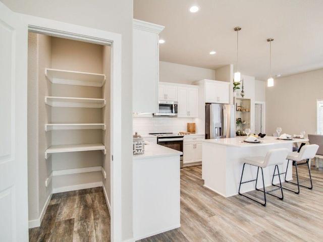 Coulee Ridge Twin Homes 4 Bedroom Apartment for Rent at 3009 43rd Ave Ne, Bismarck, ND 58503