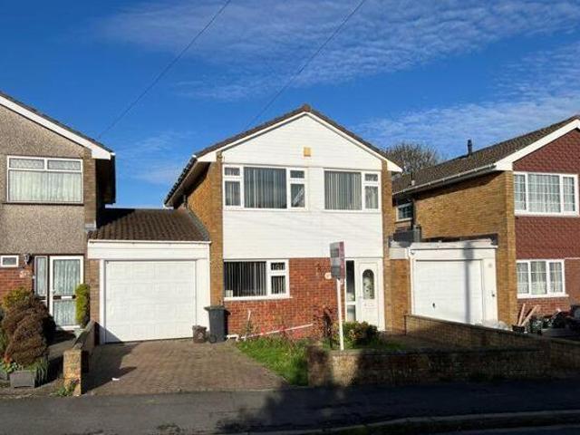 Coulsons Road, Whitchurch, 3 Bedroom Link