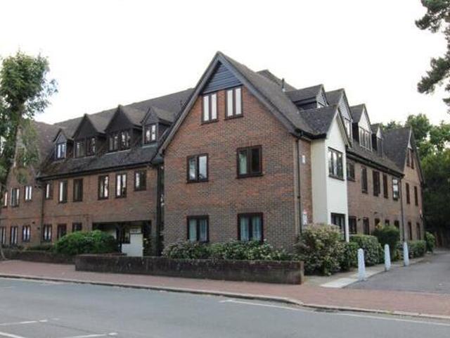 Coulsdon Road, Coulsdon, 1 Bedroom Apartment