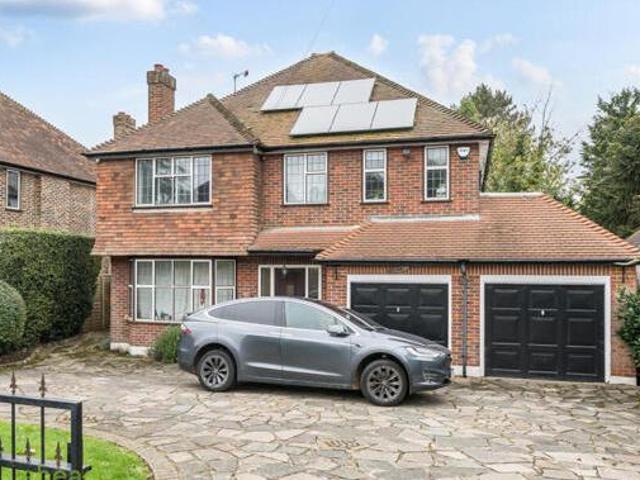 Coulsdon Road, Coulsdon, 4 Bedroom Detached