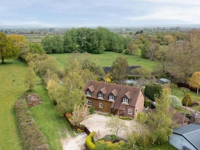 Coulston, Wiltshire, 4 Bedroom Detached
