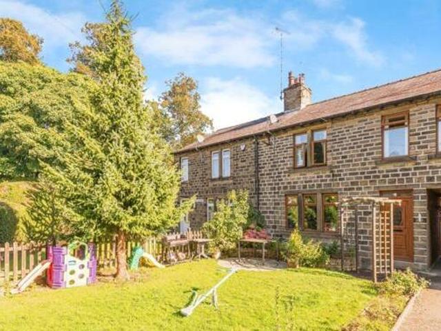Council Terrace, Honley, 3 Bedroom Terraced