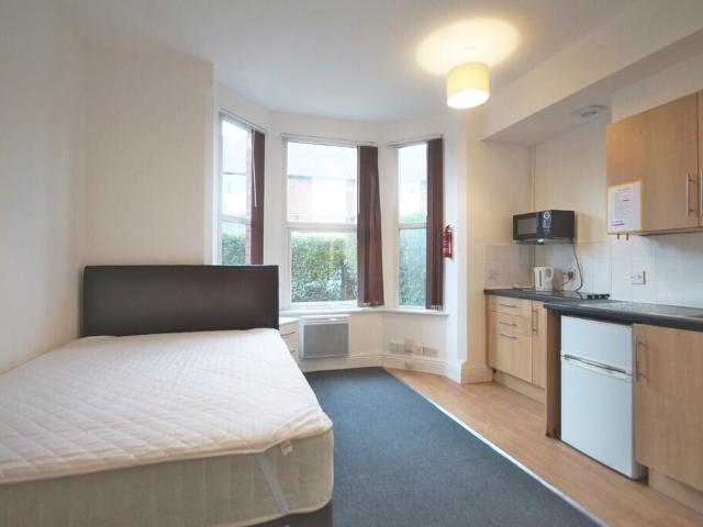 Coundon Road, Coventry, CV1 4AW