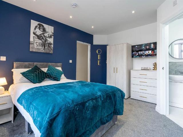 Coundon Road, City Centre, Coventry CV1, Studio to rent, £725 pcm | PrimeLocation