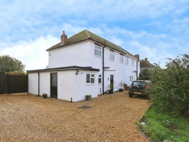 Counter Drain Drove, Tongue End, 3 Bedroom Semi detached