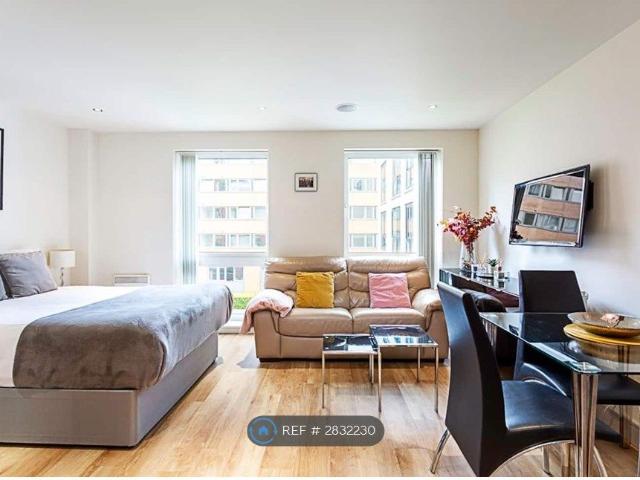 Counter House, London SW6, Studio to rent, £2,000 pcm | PrimeLocation