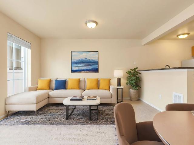 Counterbalance Apartments 1 Bedroom Apartment for Rent at 315 1st Ave W, Seattle, WA 98119 Lower Queen Anne