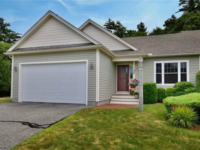 Country Meadow Ln, Glocester, Condo For Sale