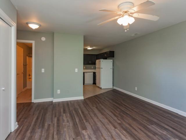 Country Oaks Studio Apartment for Rent at 137 Oyler Ln, Hixson, TN 37343