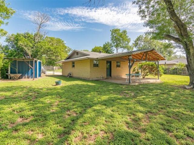 Country Acres Dr, Seguin, Home For Sale