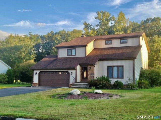 Country Club Dr, Windsor, Home For Sale