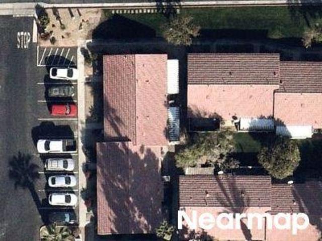 Country Club Dr Unit 31
