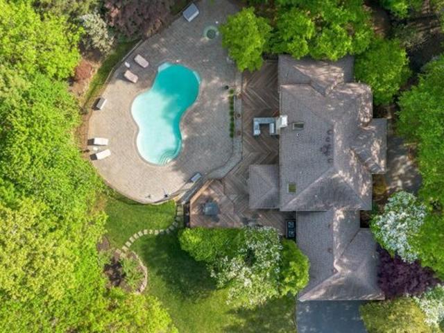 Country Club Ln, Marlboro, Home For Sale