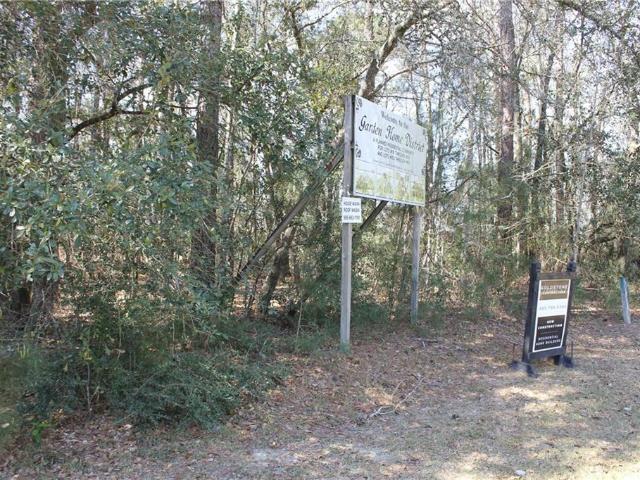 Country Club Lane