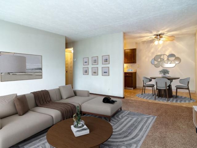 Country Club Lincoln 2 Bedroom Apartment for Rent at 2800 Woods Blvd, Lincoln, NE 68502 Country Club
