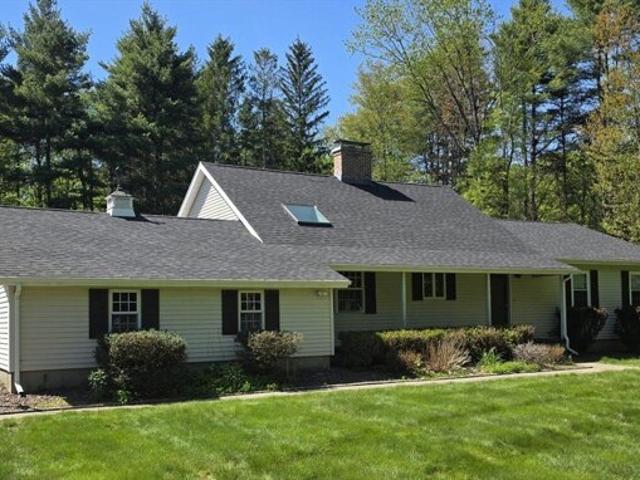 Country Club Rd, Greenfield, Home For Sale