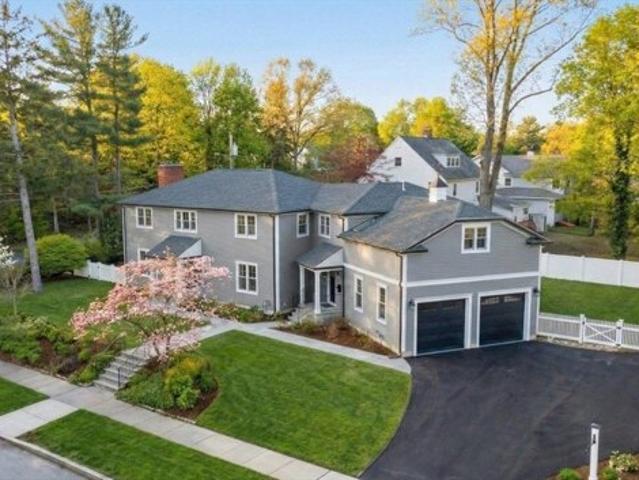 Country Club Rd, Newton, Home For Sale