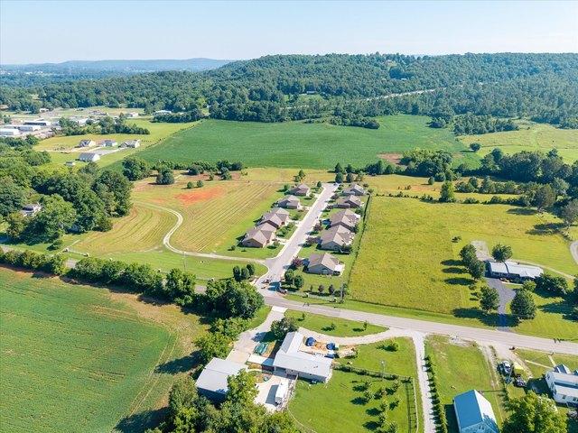 Country Club Rd, Sparta, TN 38583