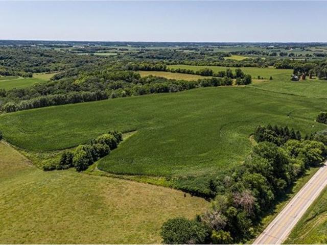 Country Club Rd W, Rochester, MN 55902