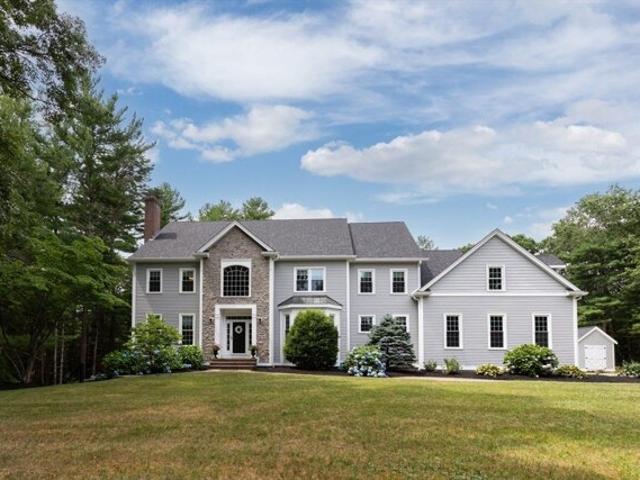 Country Club Way, Kingston, Home For Sale