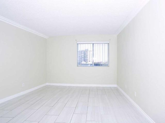 Country Club Towers Studio Apartment for Rent at 850 East Desert Inn Road, Winchester, NV 89109 Winchester