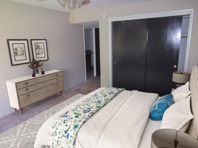 Country Club Village 3 Bedroom Apartment for Rent at 5344 S 99th St, Omaha, NE 68127