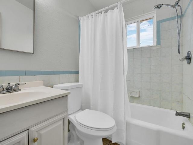 COUNTRY COVE APARTMENTS LLC 1 Bedroom Apartment for Rent at 623 S Country Club Dr, Mesa, AZ 85210 Nuestro Neighborhood