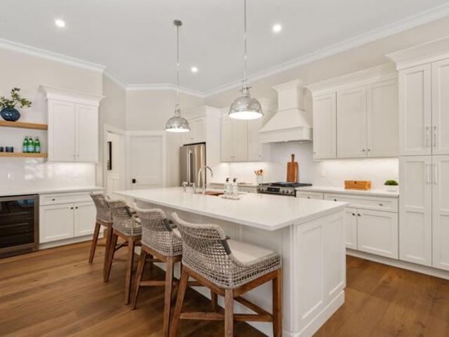 Country Farm Rd, Forestdale, Home For Sale