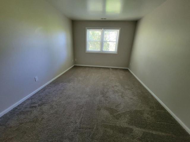 Country Gardens Apartments 3 Bedroom Apartment for Rent at 110 Colleen Rd, Troy, NY 12180