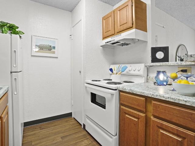 Country Hollow Apartments 1 Bedroom Apartment for Rent at 4605 E 80th St, Tulsa, OK 74136