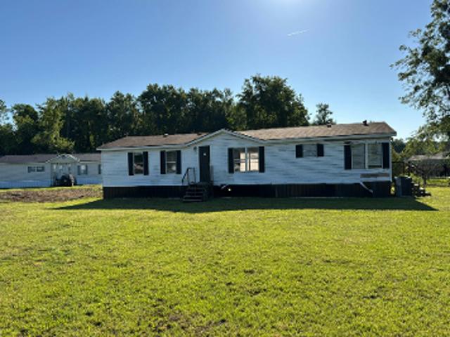 Country Ln NE