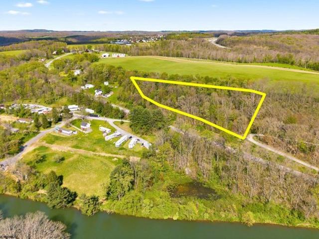 Country Ln, Bruceton Mills, WV 26525