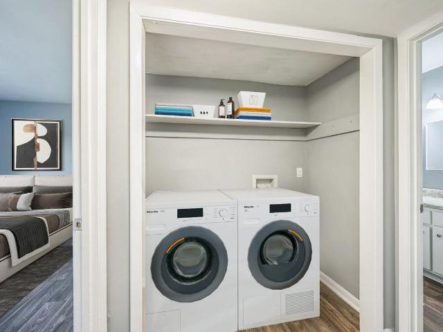 Country Place Apartments 2 Bedroom Apartment for Rent at 4000 Gillionville Rd, Albany, GA 31721