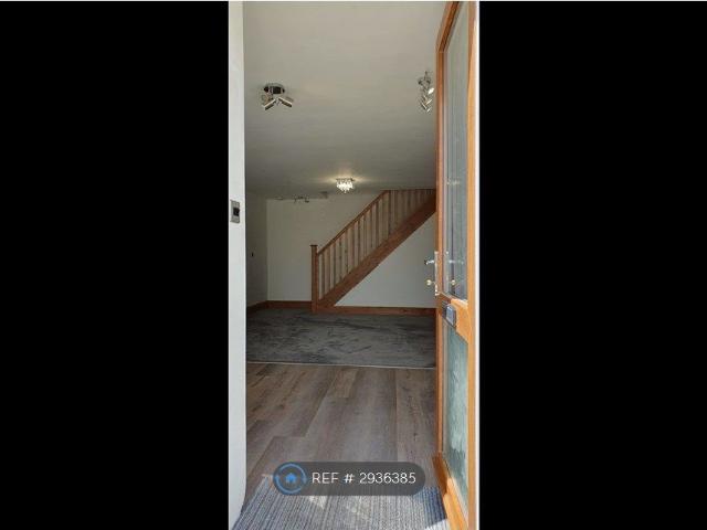 Country View, Bradford BD13, 2 bed semi detached house to rent, £740 pcm | PrimeLocation