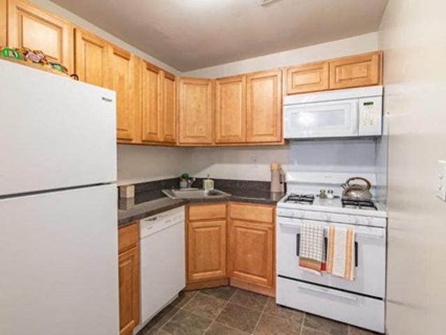 Country Village Apartment Homes One Bedroom 756 sqft