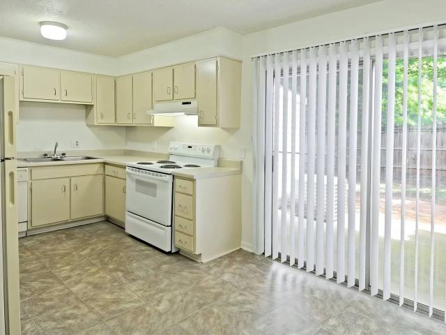 Countryside Villa Apartments 1 Bedroom Apartment for Rent at 5460 Countryside Dr, Winston Salem, NC 27105