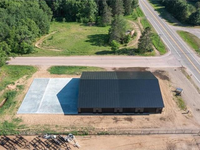 County 3 26020 Rd Unit 11, Merrifield, MN 56465