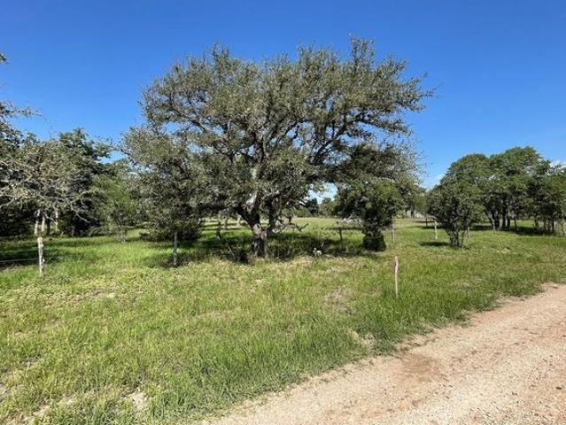 County 14 Rd Lot 2, Hallettsville, TX 77964