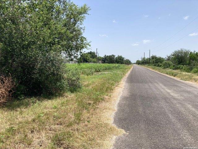 County 4522 Rd Lot 3, Hondo, TX 78861