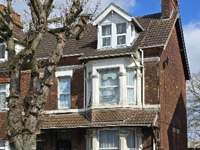 County House, Swindon SN1, Studio to rent, £750 pcm | PrimeLocation