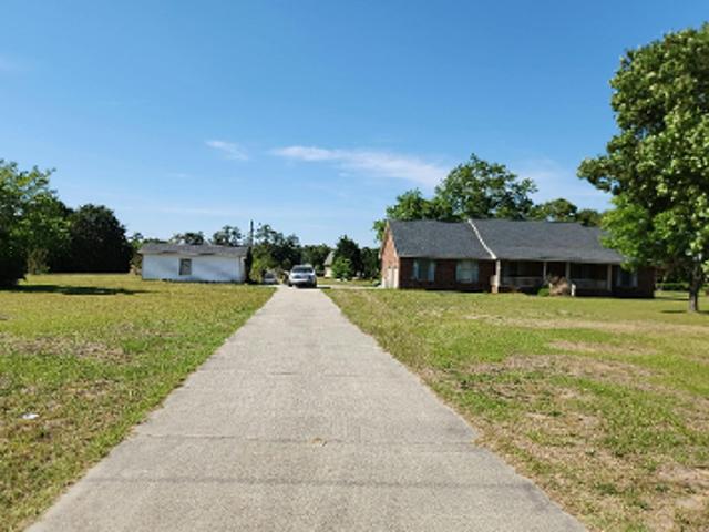 County Line Rd