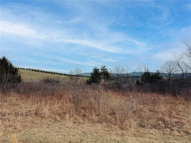 County Line Rd, Acme, PA 15610