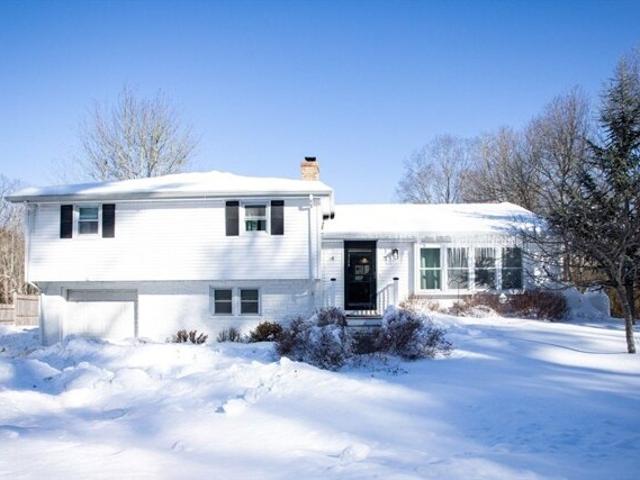 County St, Lakeville, Home For Sale