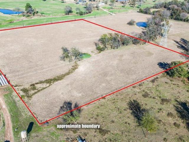 County Road 4150 SE, Mount Pleasant, TX 75455