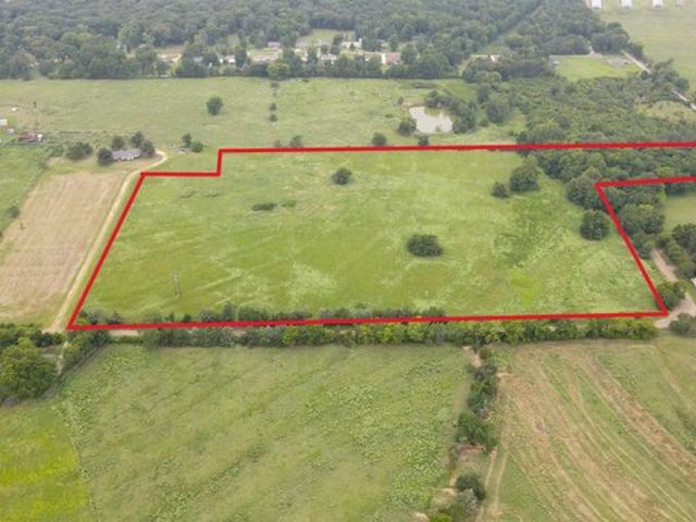 County Road 4240, Mount Pleasant, TX 75455