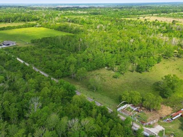 County Road 6042, Dayton, TX 77535