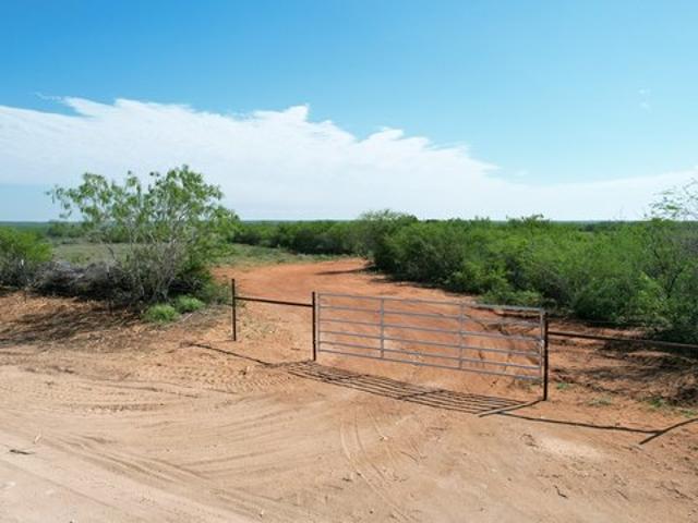 County Road 104, San Diego, TX 78384