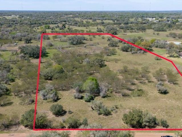 County Road 105, Columbus, TX 78934