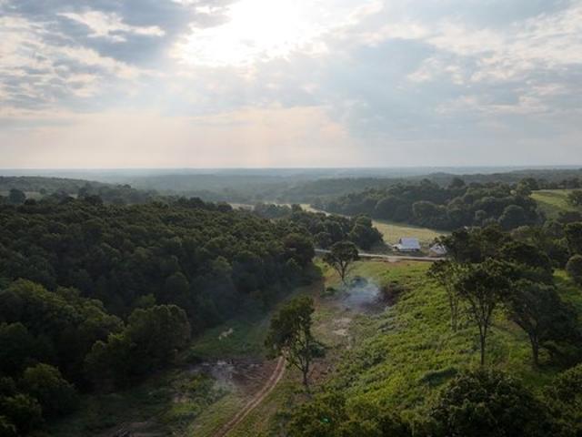 County Road 2100, Mount Vernon, MO 65712