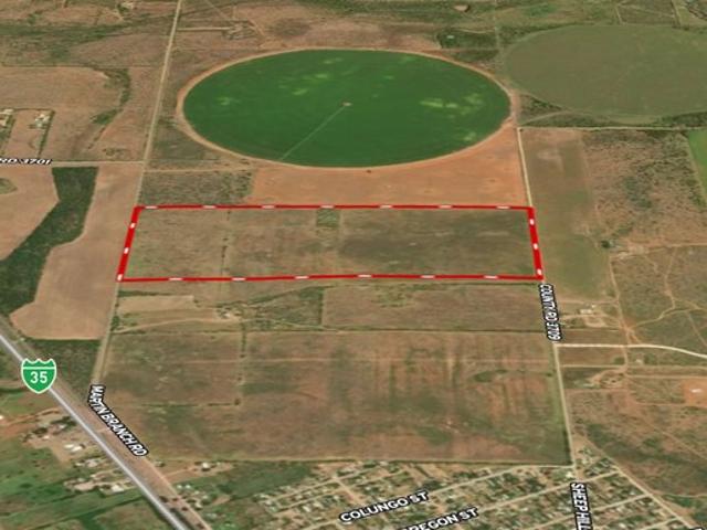 County Road 3700, Dilley, TX 78017